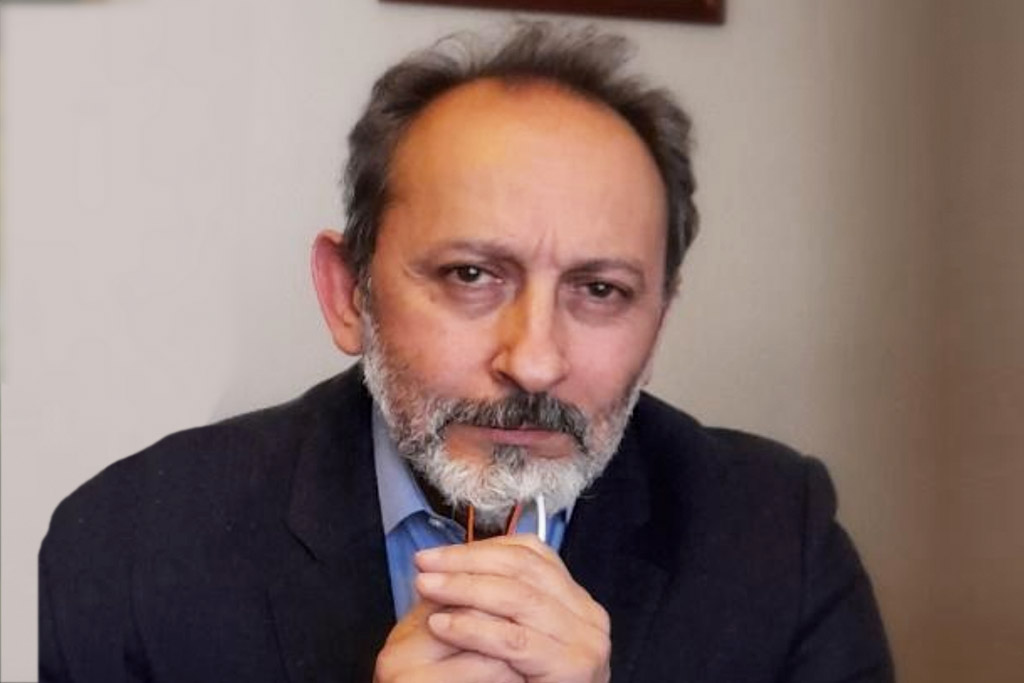 Luis Navarro - Magíster en Gestión y Dirección Educacional UAH